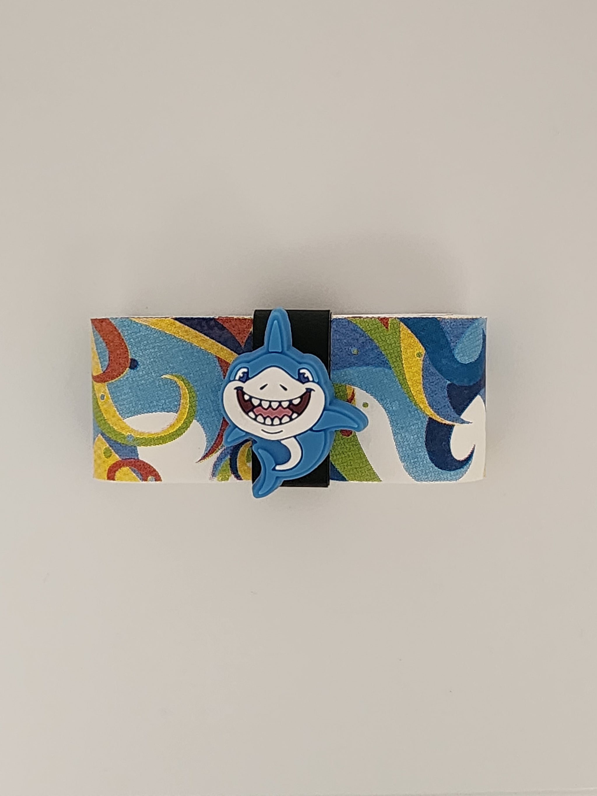 Shark Tennis Overgrip Tape and Matching Shock Absorbing Dampener for ...